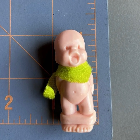 Hasbro | Toys | Vintage Hasbro Lil Babies Figurines Oodles Vinyl Set Of ...